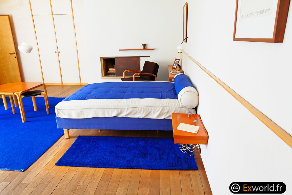 Room Room